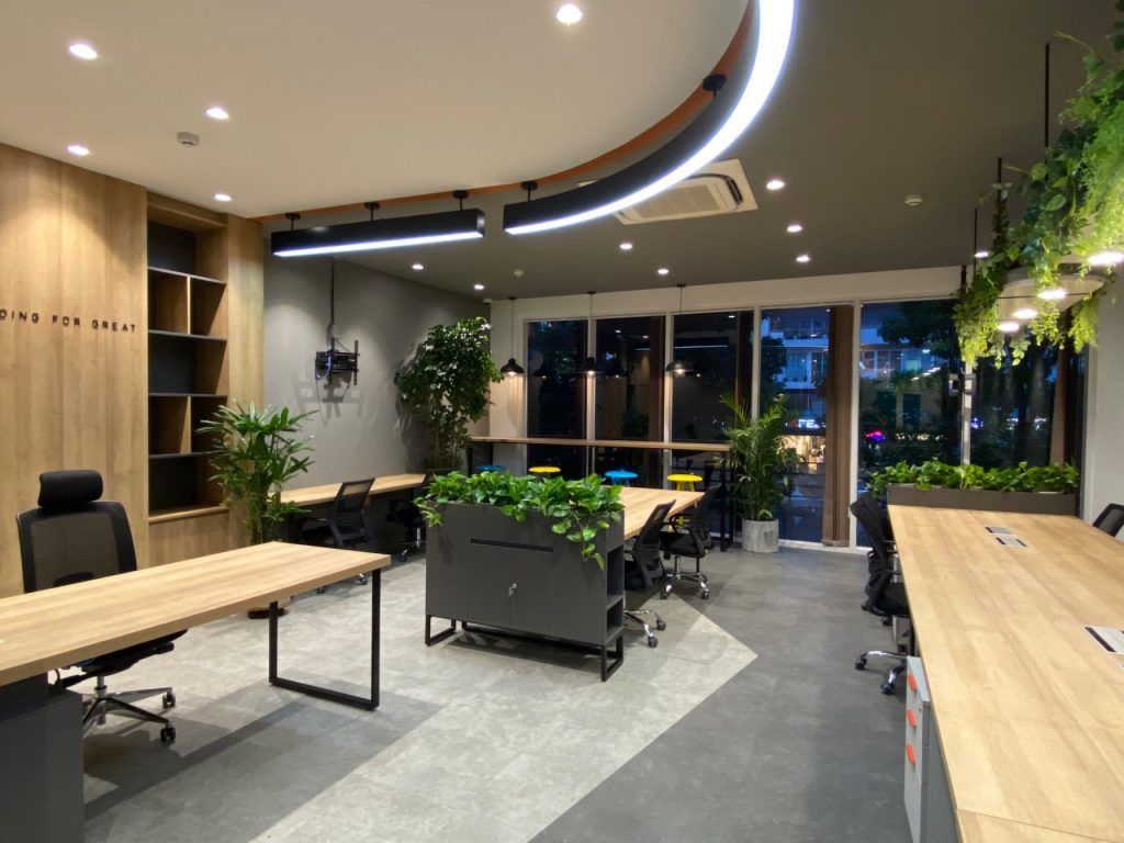 Maple Labs Office - HG Decor